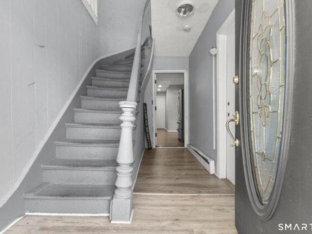 house with 9 bedroom, New Haven CT ES105123431