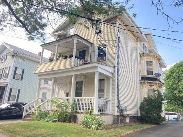 house with 9 bedroom, New Haven CT ES105256821