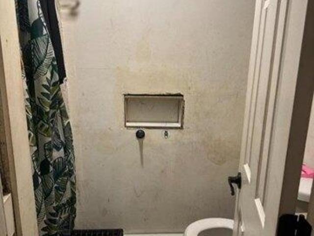 house with 9 bedroom, Newark NJ DLS101897900