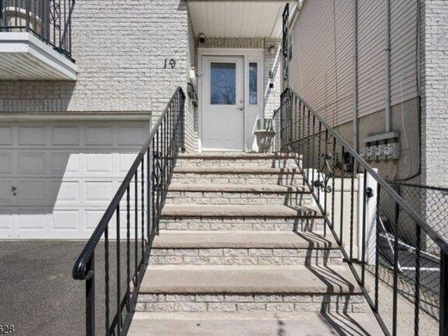 house with 9 bedroom, Newark NJ DS104411326