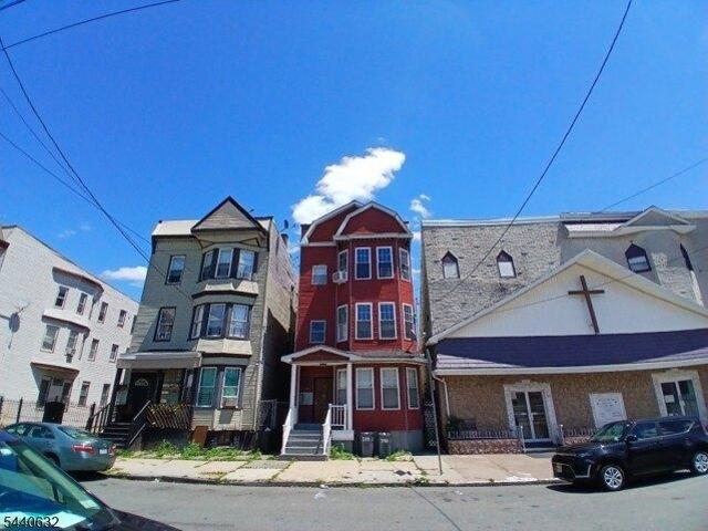 house with 9 bedroom, Newark NJ ES105143494