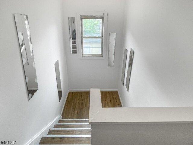 house with 9 bedroom, Newark NJ ES105143123