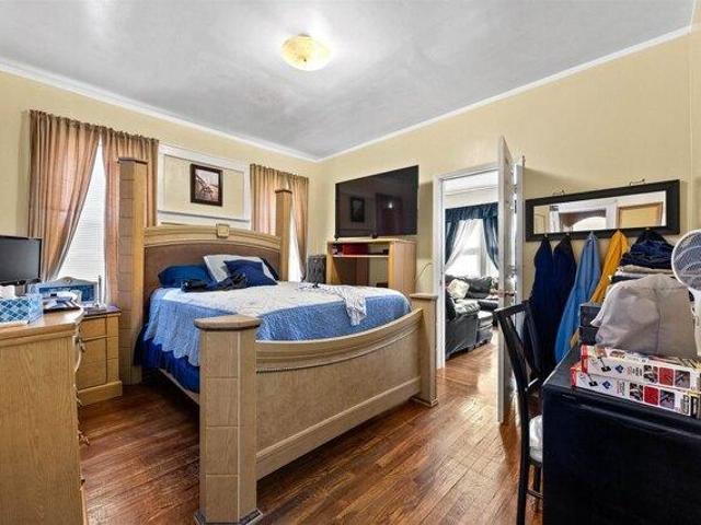 house with 9 bedroom, Newark NJ ES105232105