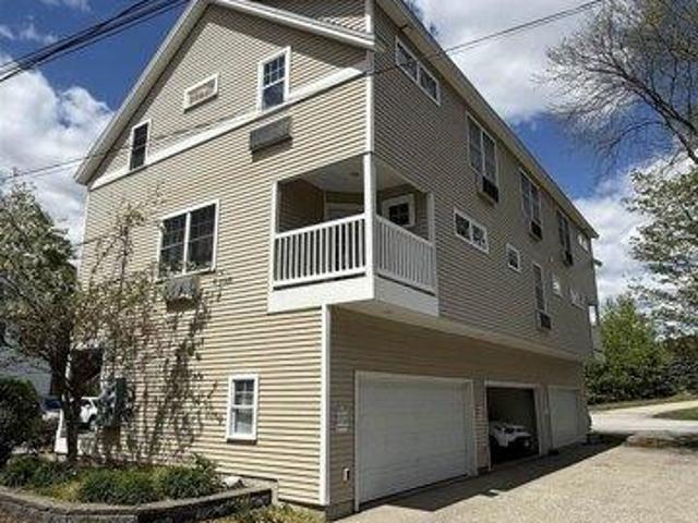 house with 9 bedroom, Newmarket NH DLS102828360