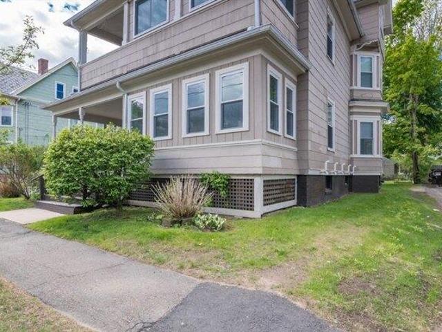 house with 9 bedroom, Northampton MA ES103435909