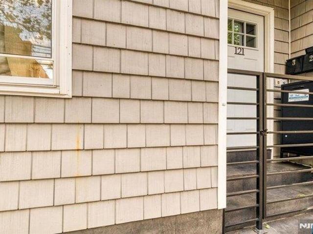house with 9 bedroom, Paterson NJ DS102798664