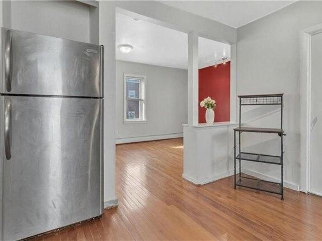 house with 9 bedroom, Pawtucket RI ES103221044