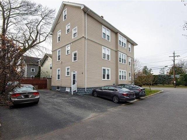 house with 9 bedroom, Providence RI DLS102314919