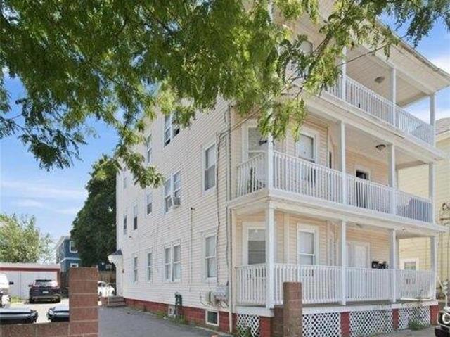 house with 9 bedroom, Providence RI DS104149609