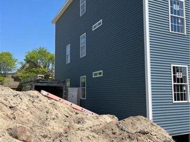 house with 9 bedroom, Providence RI ES104849728