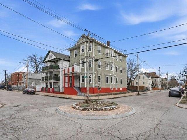 house with 9 bedroom, Providence RI ES105092547