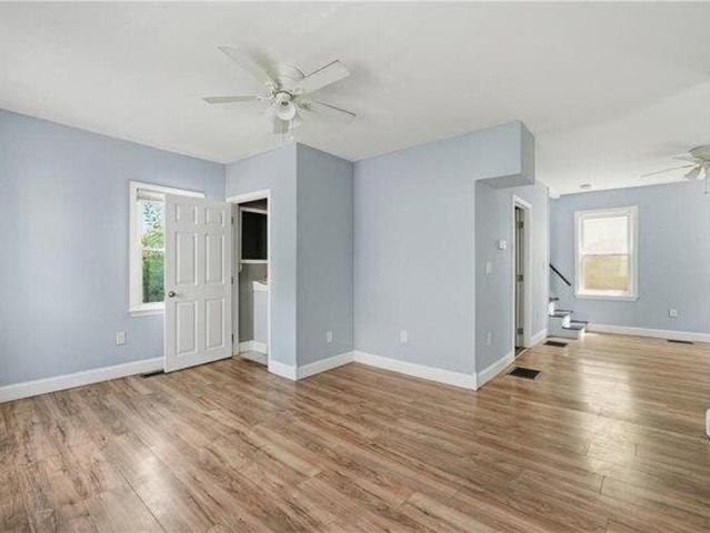 house with 9 bedroom, Providence RI ES105174563