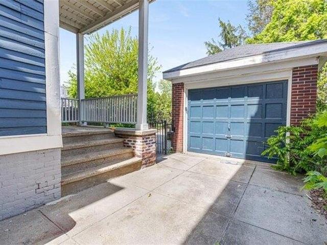 house with 9 bedroom, Providence RI ES103189930
