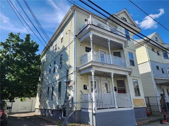 house with 9 bedroom, Providence RI ES103494354