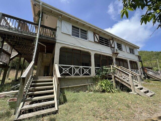 house with 9 bedroom, Saint John IN DLS102120690