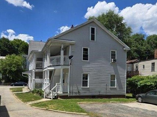 house with 9 bedroom, Southbridge MA ES105079632