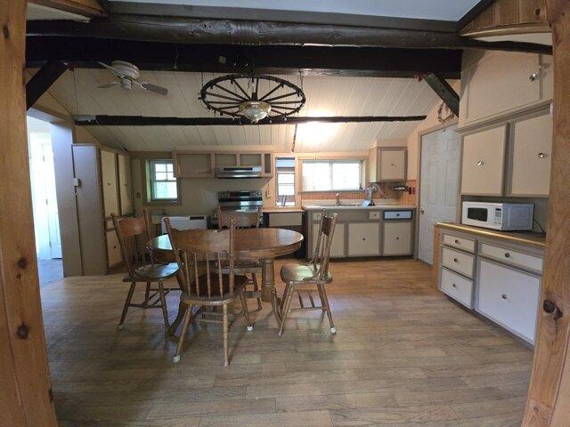 house Andover ME ES104832707