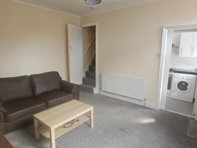 house at 48 Harold View, Hyde Park, Leeds LS6 1PP, United Kingdom