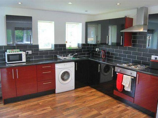 house at 29 Park View Road, Burley, Leeds LS4 2LG, United Kingdom