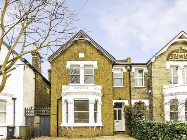 House at Tankerville Road, Greater London