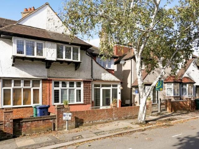 House at Temple Gardens, Greater London