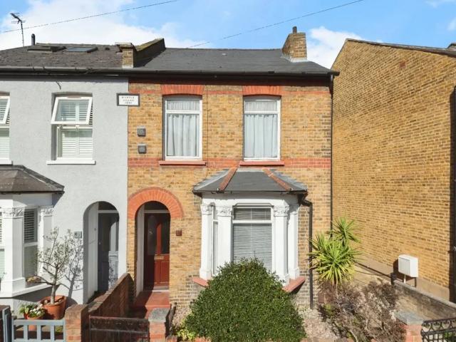 House at Temple Road, Greater London