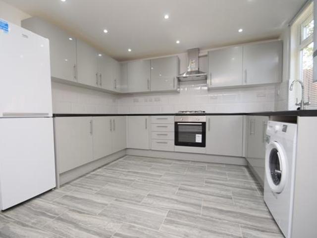 House at Temsford Close, Greater London