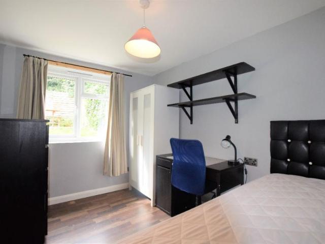 House at Tenterden Drive, Canterbury