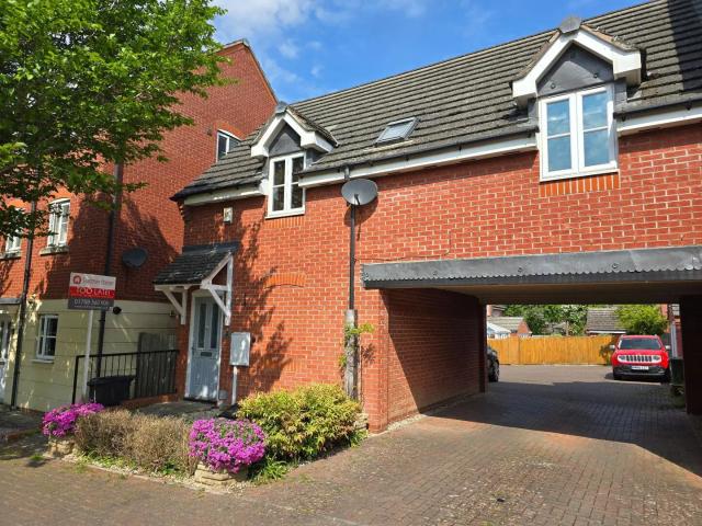 House at Tee Tong Road, Rugby