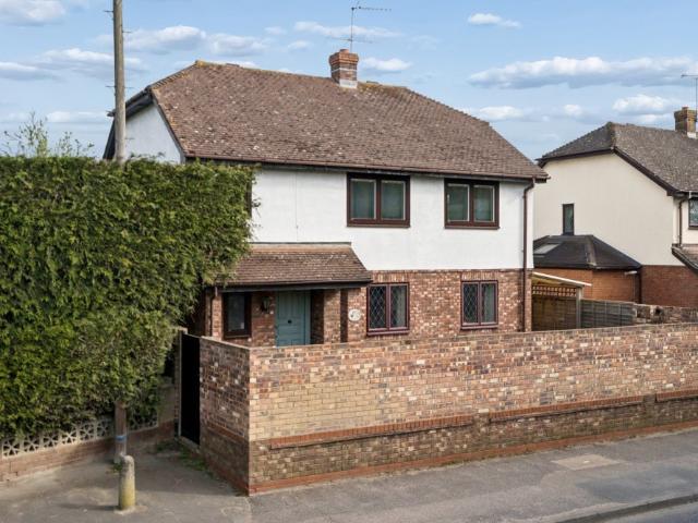 House at Thorney Mill Road, Thorney