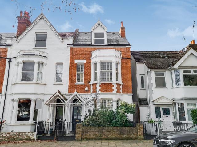 House at Thorney Hedge Road, Greater London