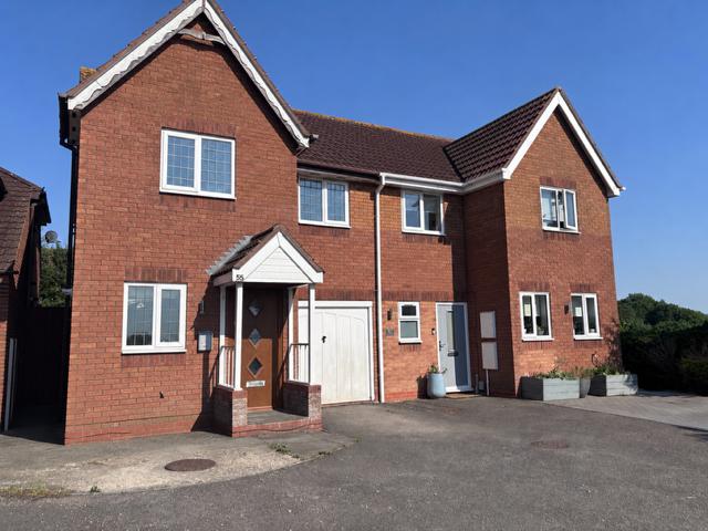 House at Thornhill Drive, Blunsdon St Andrew