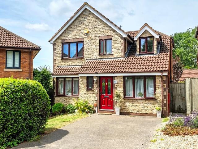 House at Thornhill Drive, Blunsdon St Andrew
