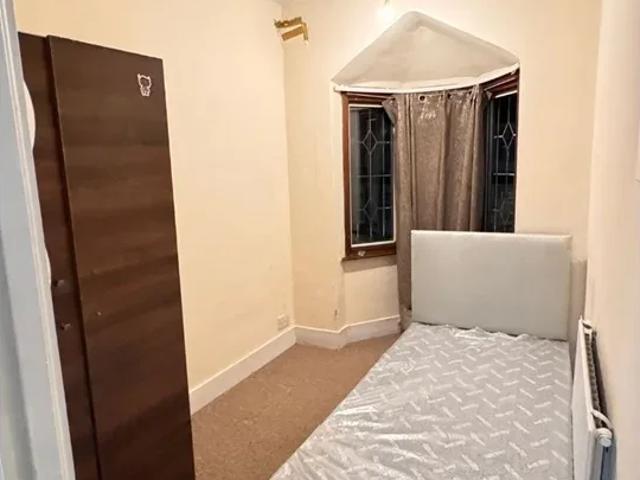 House at Thornton Road, Greater London