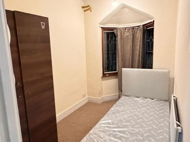 House at Thornton Road, Greater London