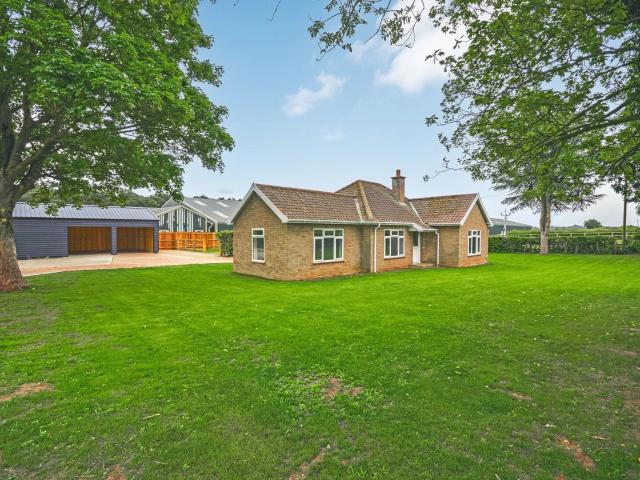 House at Thetford Road, Breckland District