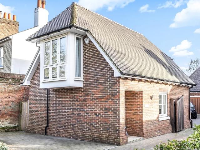 House at The Glebe, Greater London