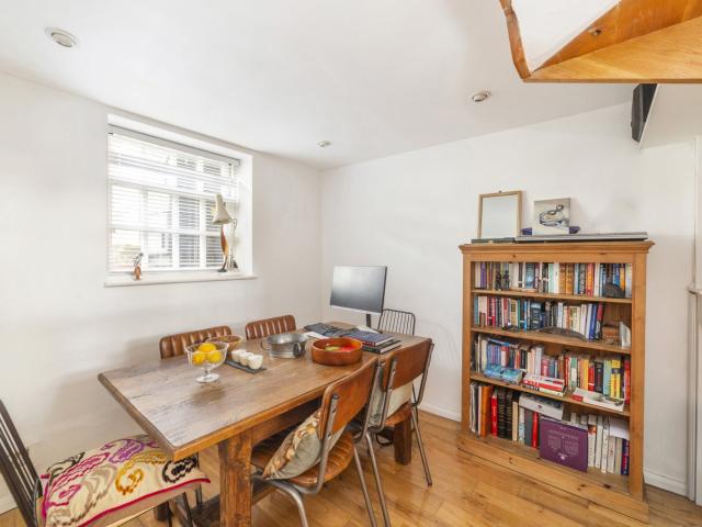 House at The Mount Square, Greater London