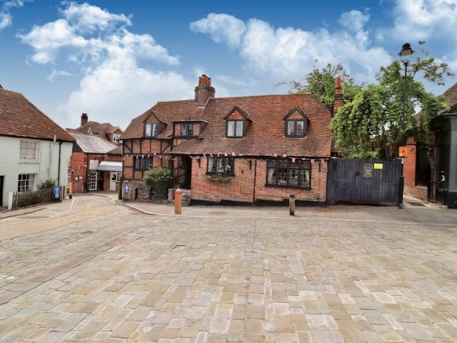 House at The Square, Eastleigh