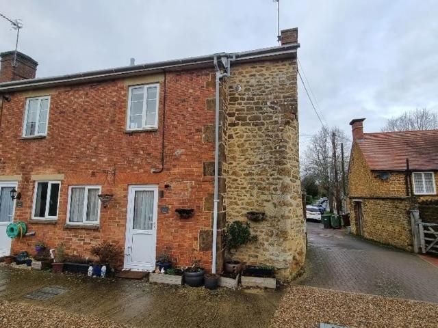 House at The Stile, Cherwell District