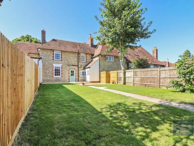 House at The Street, Ashford