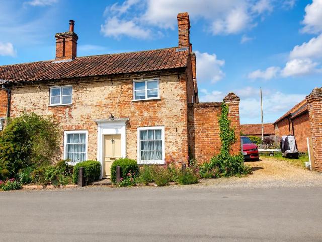 House at The Street, Broadland
