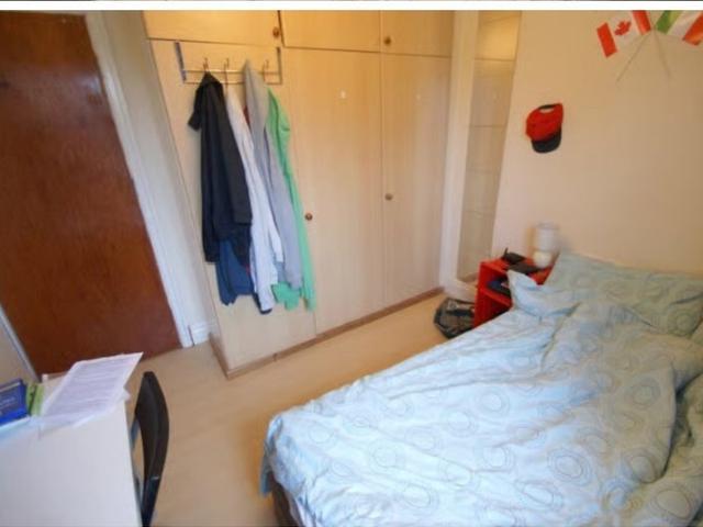 House at The Turnways, Leeds