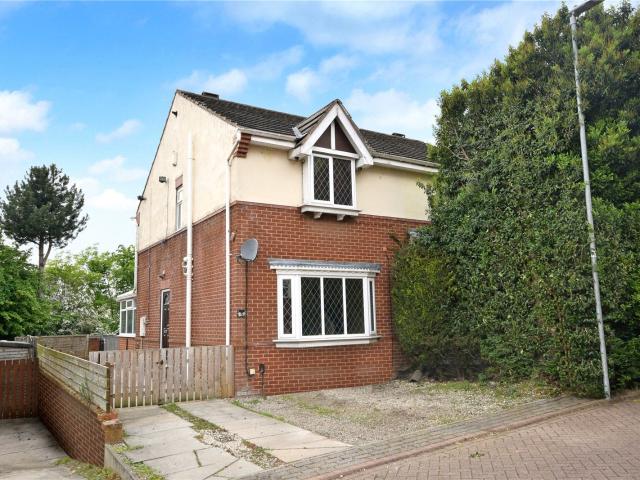 House at Thirlmere Close, Leeds