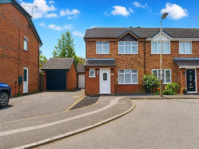 House at Threadgold Close, Leicester