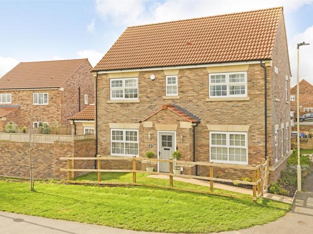 House at Throstle Nest Close, Weston