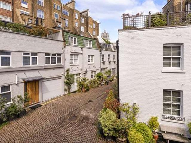 House at Thurloe Place Mews, Greater London