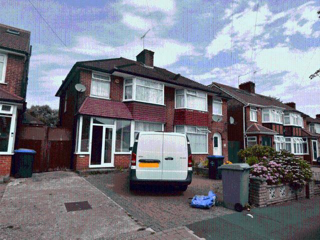 House at Tintern Avenue, Greater London