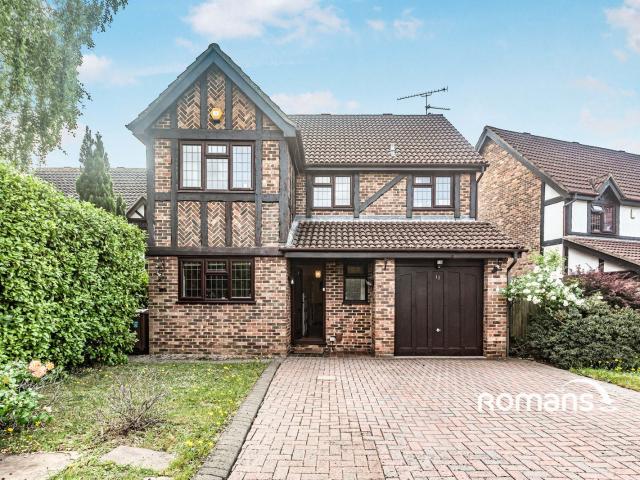 House at Tiptree Close, Earley