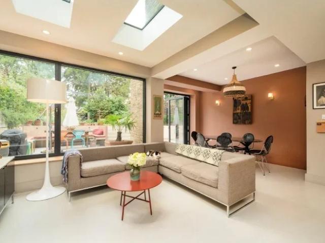 House at Torriano Avenue, Greater London